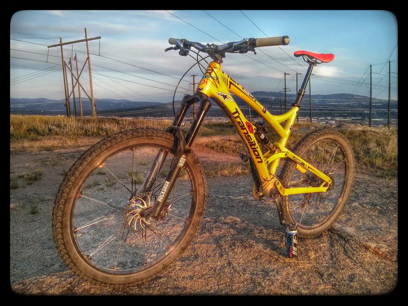 Transition Covert Carbon - TamiJean's Bike Check - Vital MTB