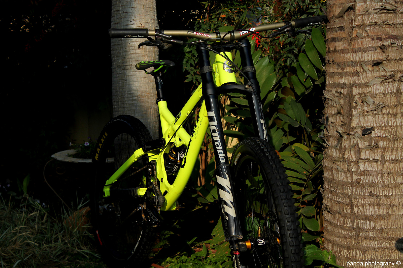 Canfield Bro - Jedi Flo Yellow - altman's Bike Check - Vital MTB