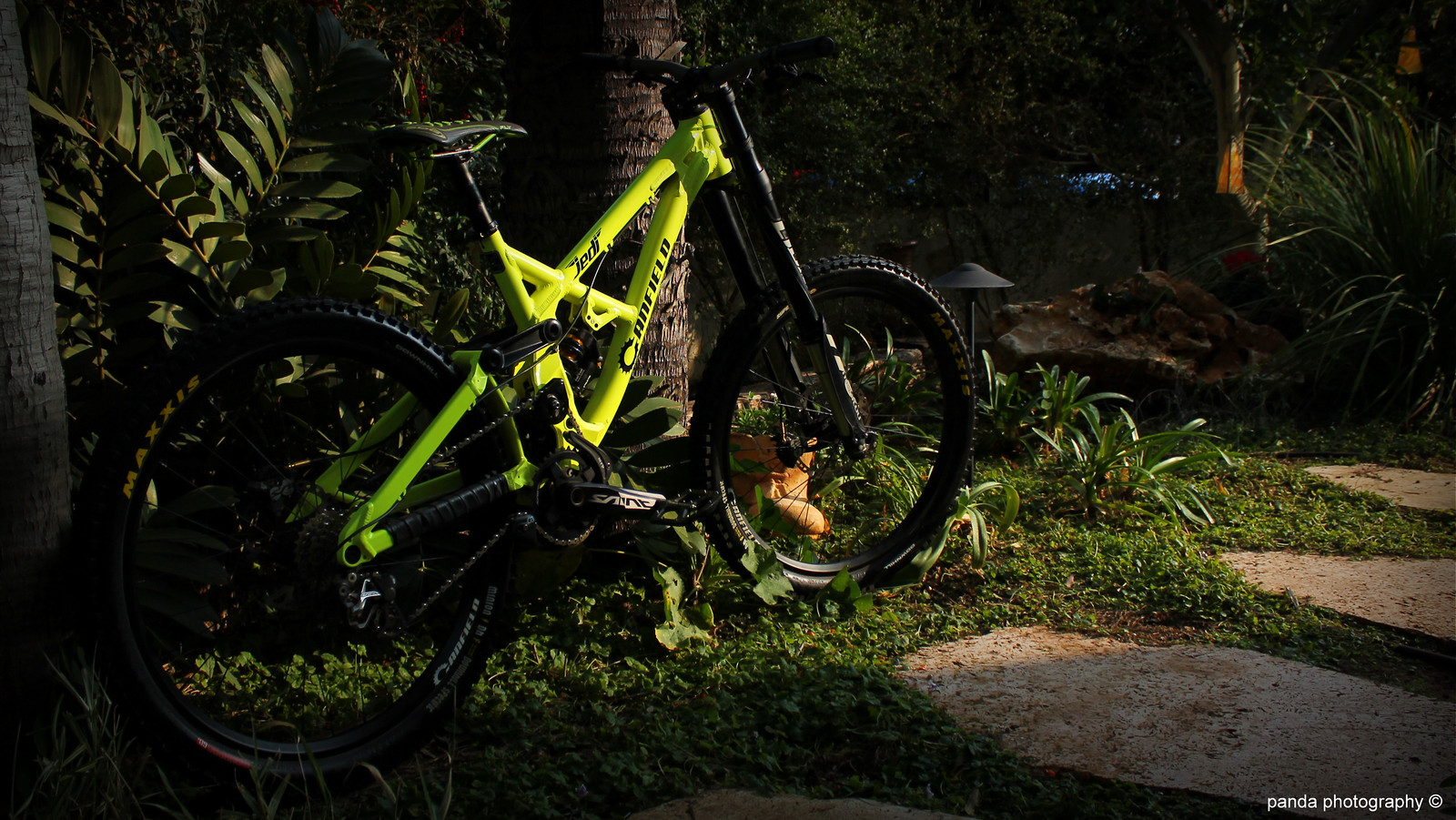 Canfield Bro - Jedi Flo Yellow - altman's Bike Check - Vital MTB