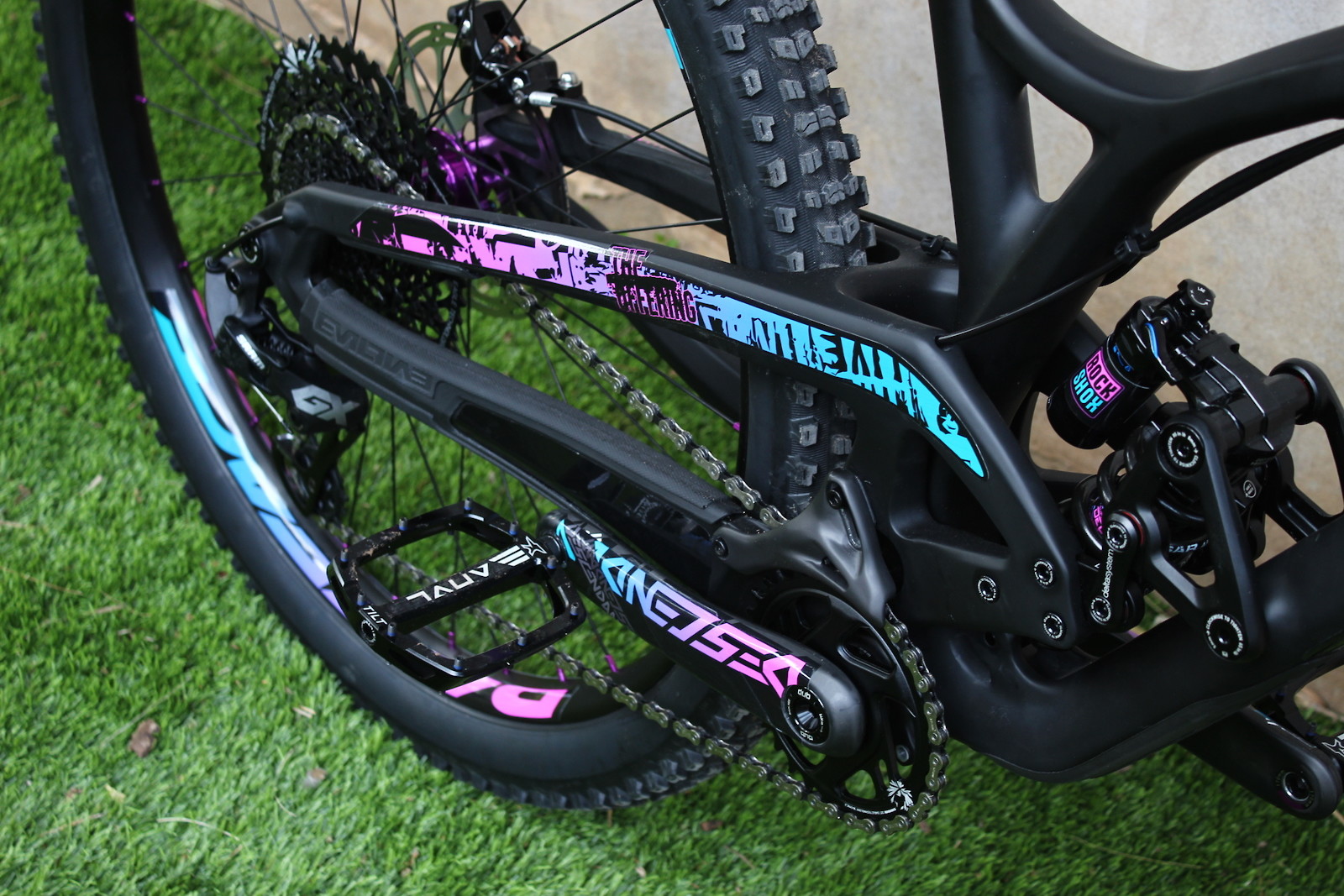 Evil offering - Custom pink blue lovechild of a Wreckoning & Sentinel ...