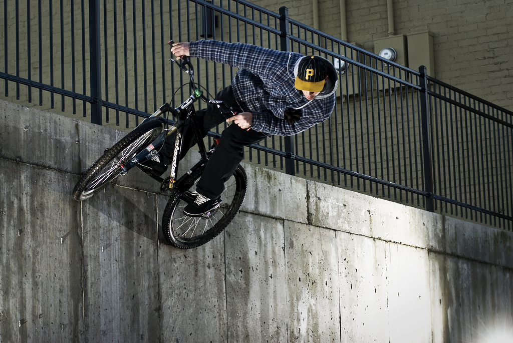 wall huck round 2 - pgore - Mountain Biking Pictures - Vital MTB