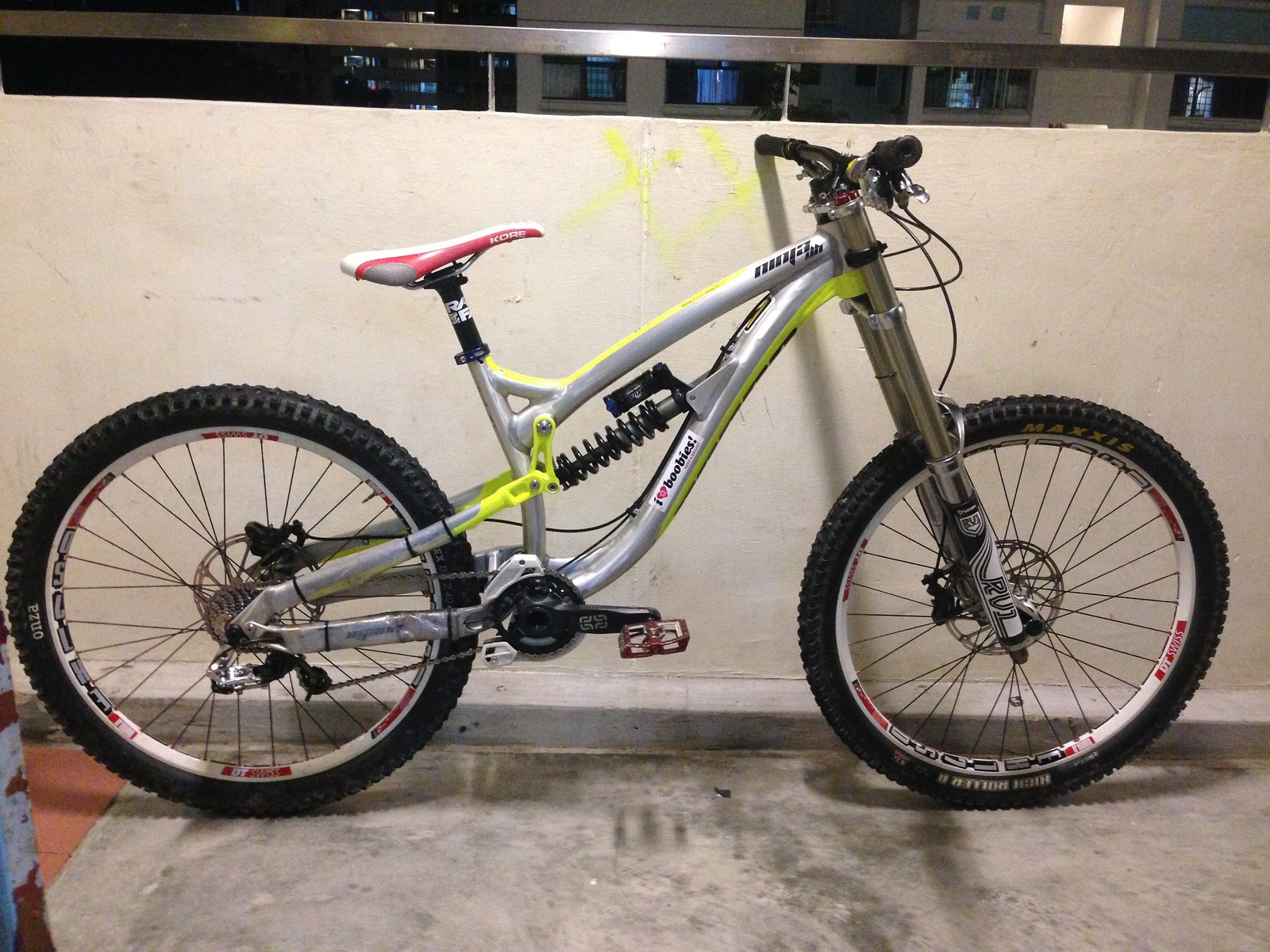 AGang Ninja DH 2014 - Syazwanm's Bike Check - Vital MTB