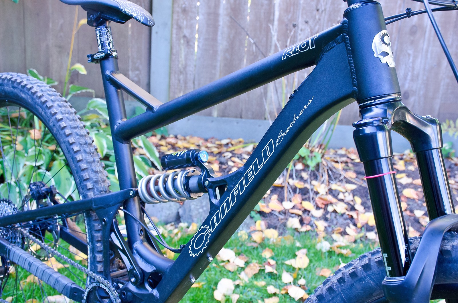 Canfield Riot - Full Coil - spazo's Bike Check - Vital MTB
