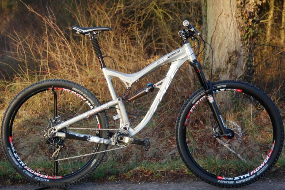 FOES Shaver 29 - Schwantzy's Bike Check - Vital MTB