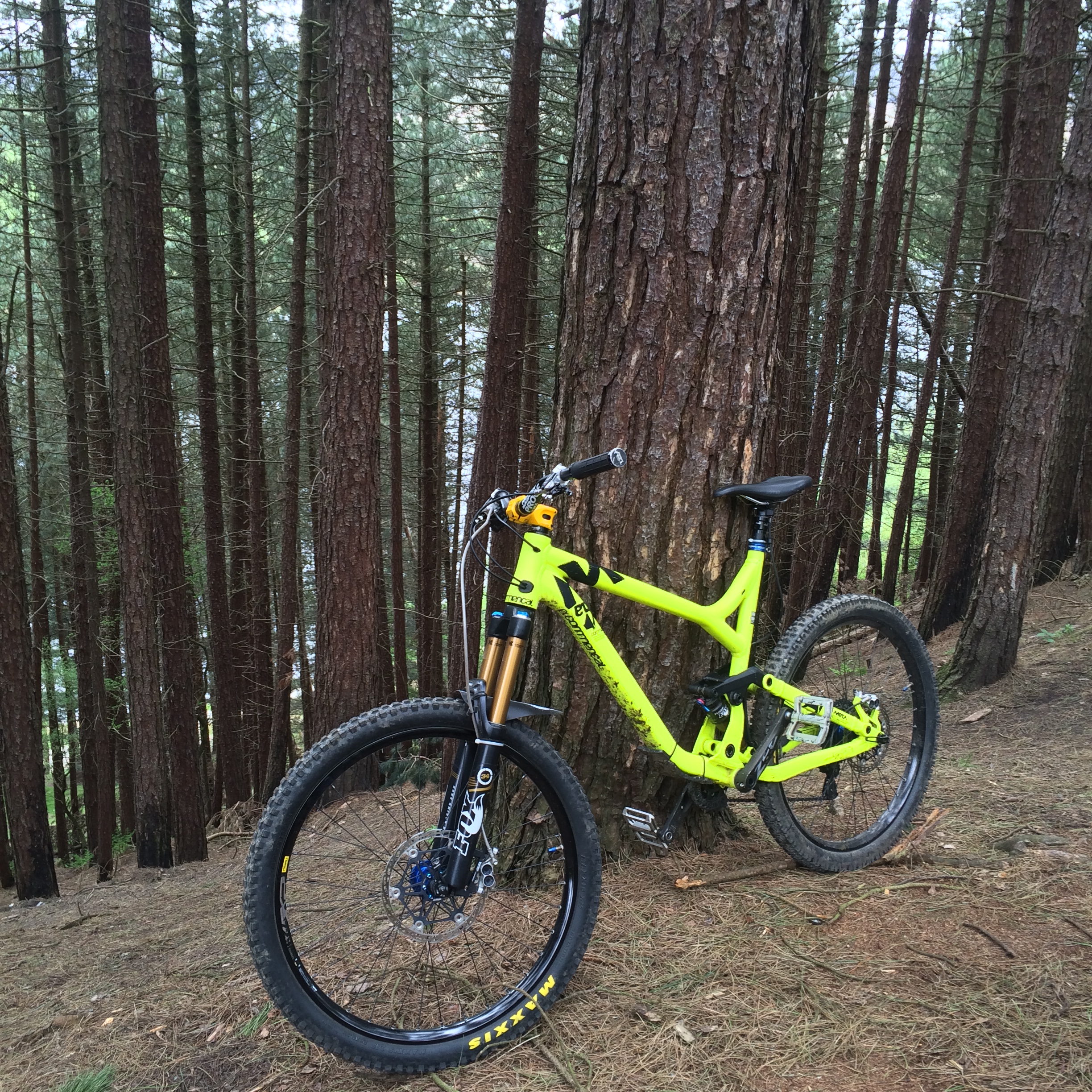 Commencal Meta AM 2013 - McN1997's Bike Check - Vital MTB