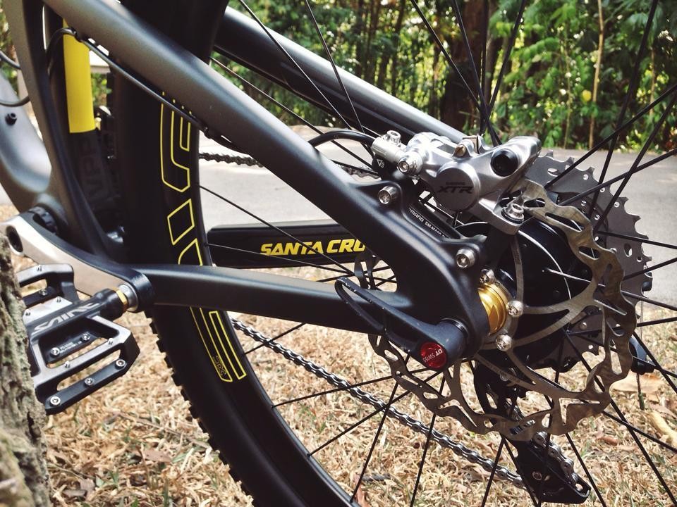 (Black Sun Edition) Santa Cruz Solo C 2014 - Flowmarket's Bike Check ...