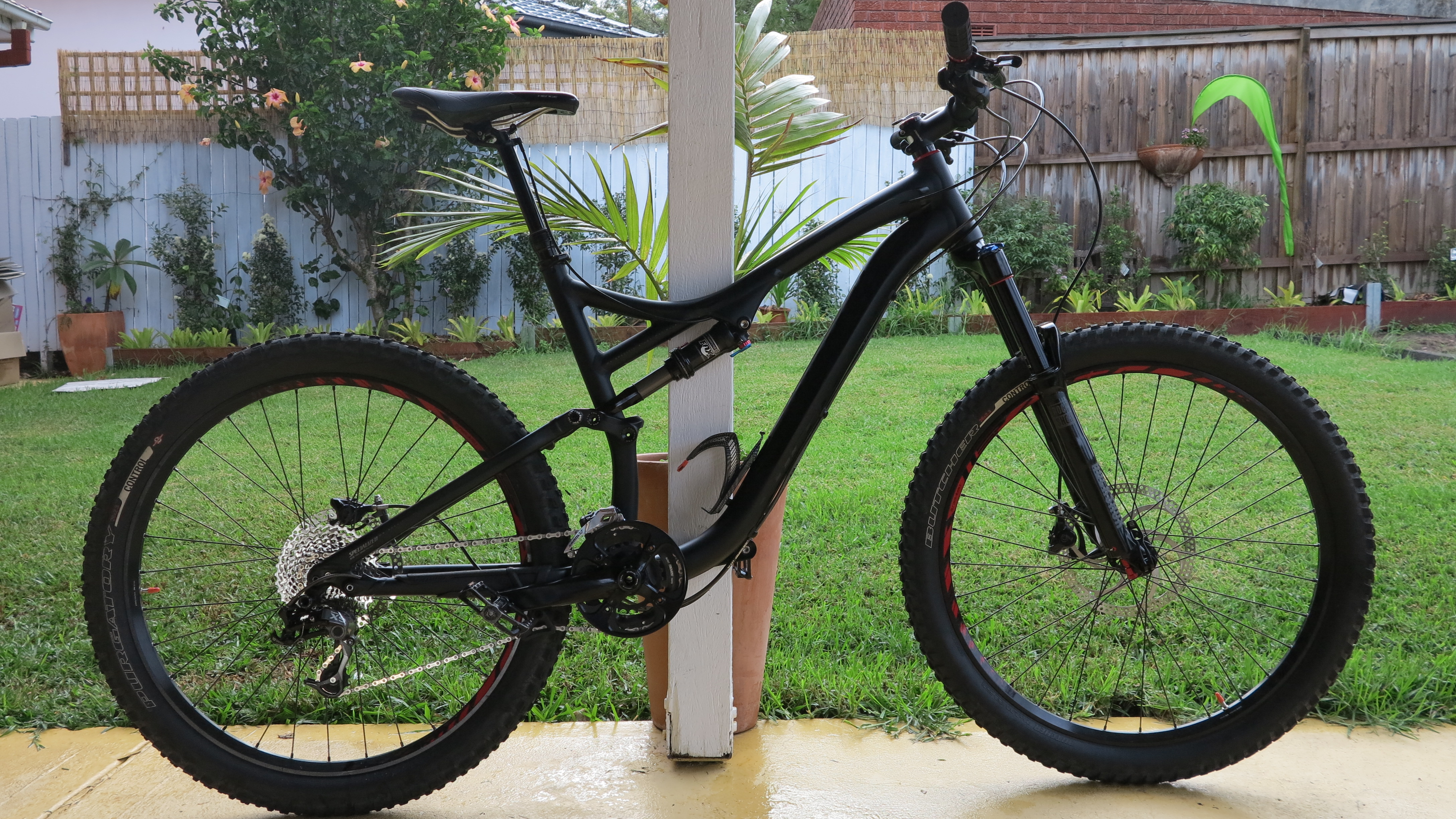 2014 Specialized StuntJumper FSR Comp Evo - Stumpy Luka's Bike Check ...