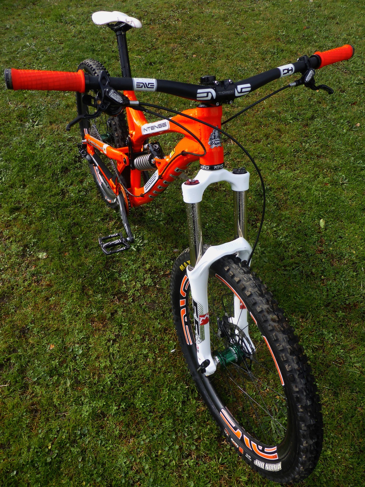 Intense SS2 - Orange is the SuperFruit! - ThatBikeGuy's Bike Check ...