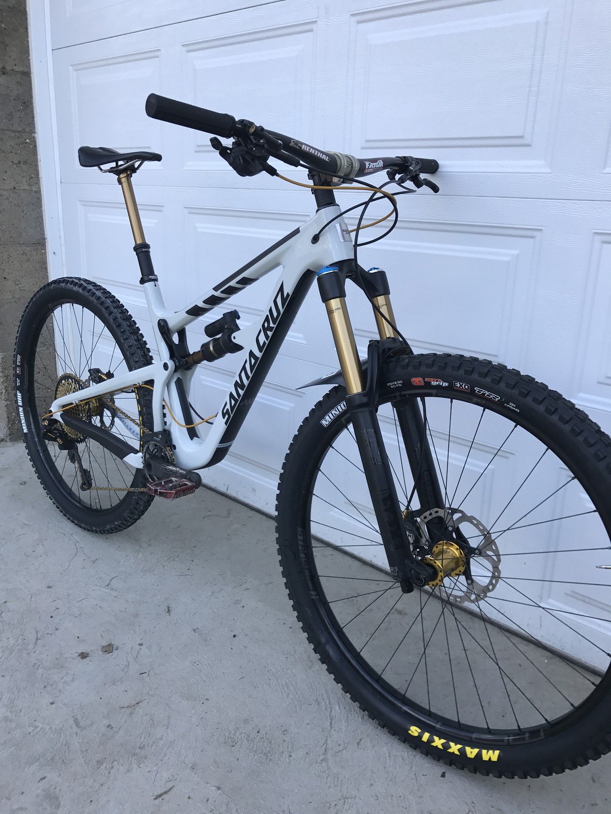 Custom 2018 Santa Cruz Hightower CC - Smitty2661's Bike Check - Vital MTB