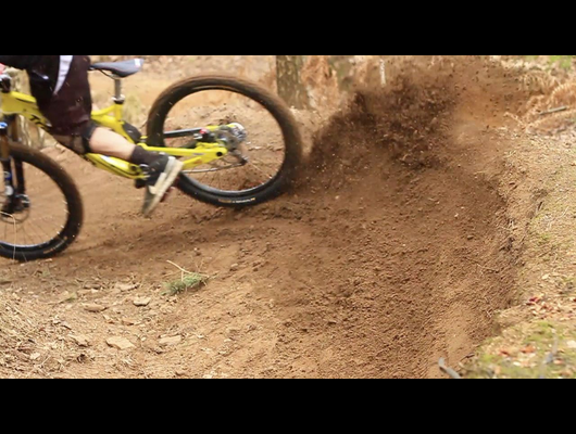 Sam Brightman Shreds Woburn - 970biking - Mountain Biking Videos ...