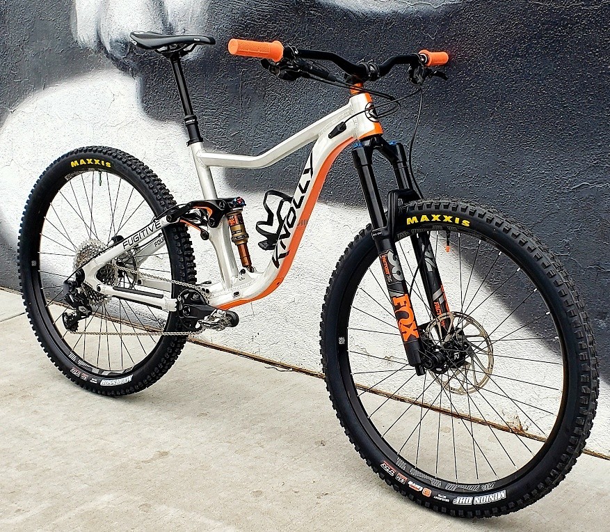 2019 Knolly Fugitive ST - teethandnails's Bike Check - Vital MTB