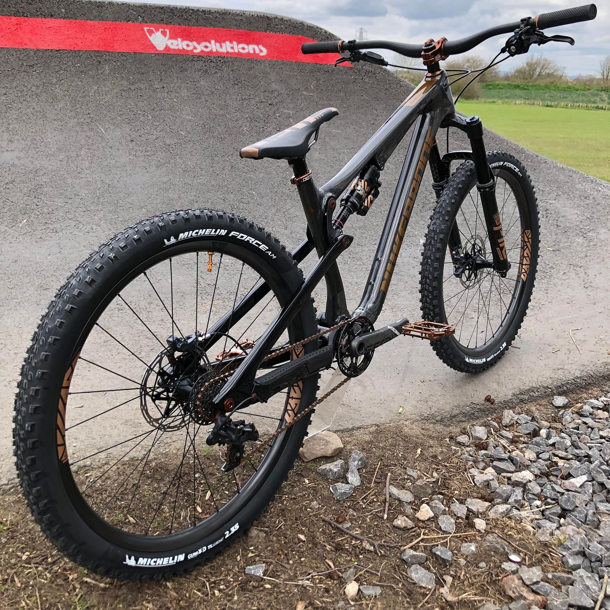Nukeproof Reactor 275c 4x Build - pedaladdiction's Bike Check - Vital MTB