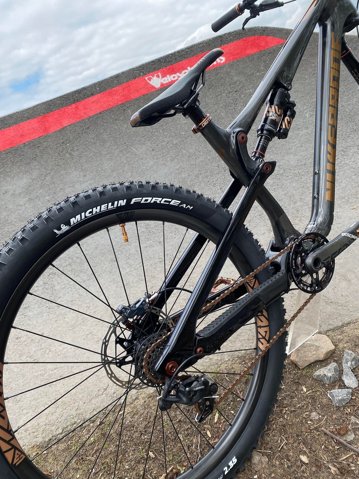 Nukeproof Reactor 275c 4x Build - pedaladdiction's Bike Check - Vital MTB