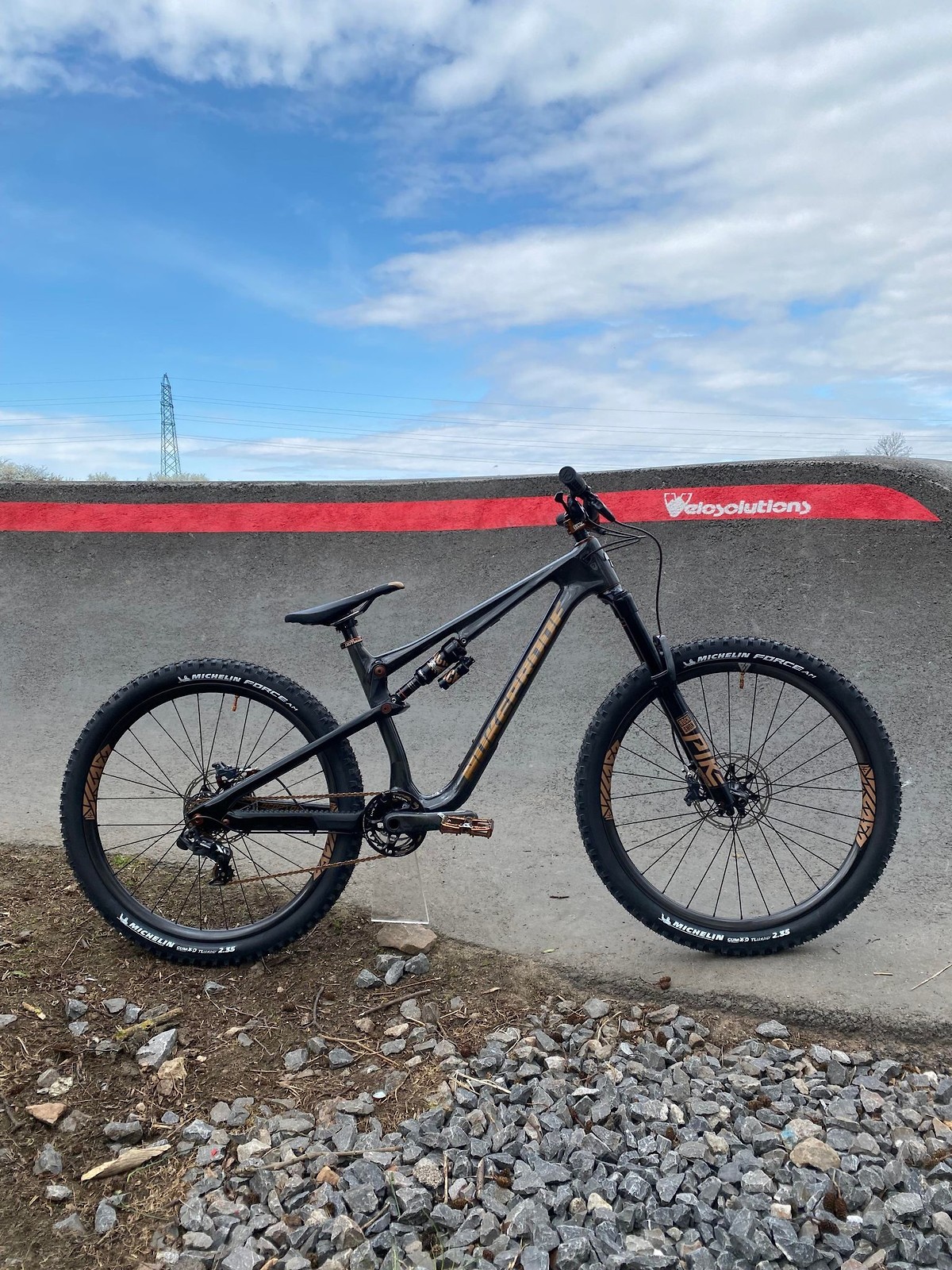 Nukeproof Reactor 275c 4x Build - pedaladdiction's Bike Check - Vital MTB