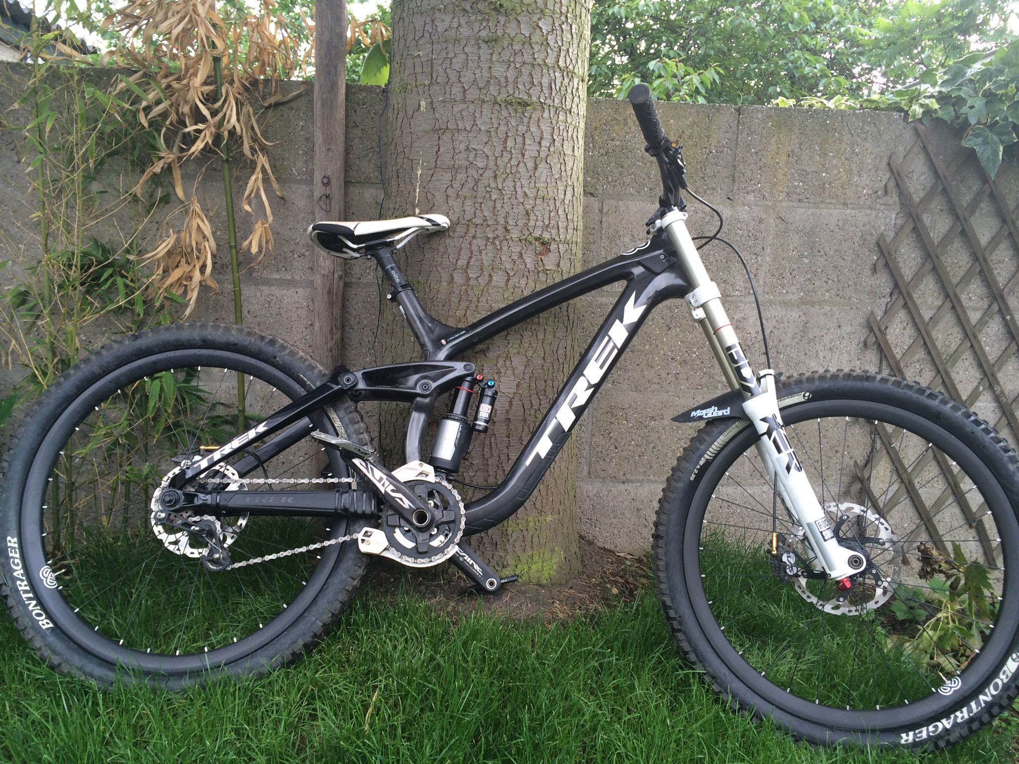 Trek Session Park - Nobility's Bike Check - Vital MTB