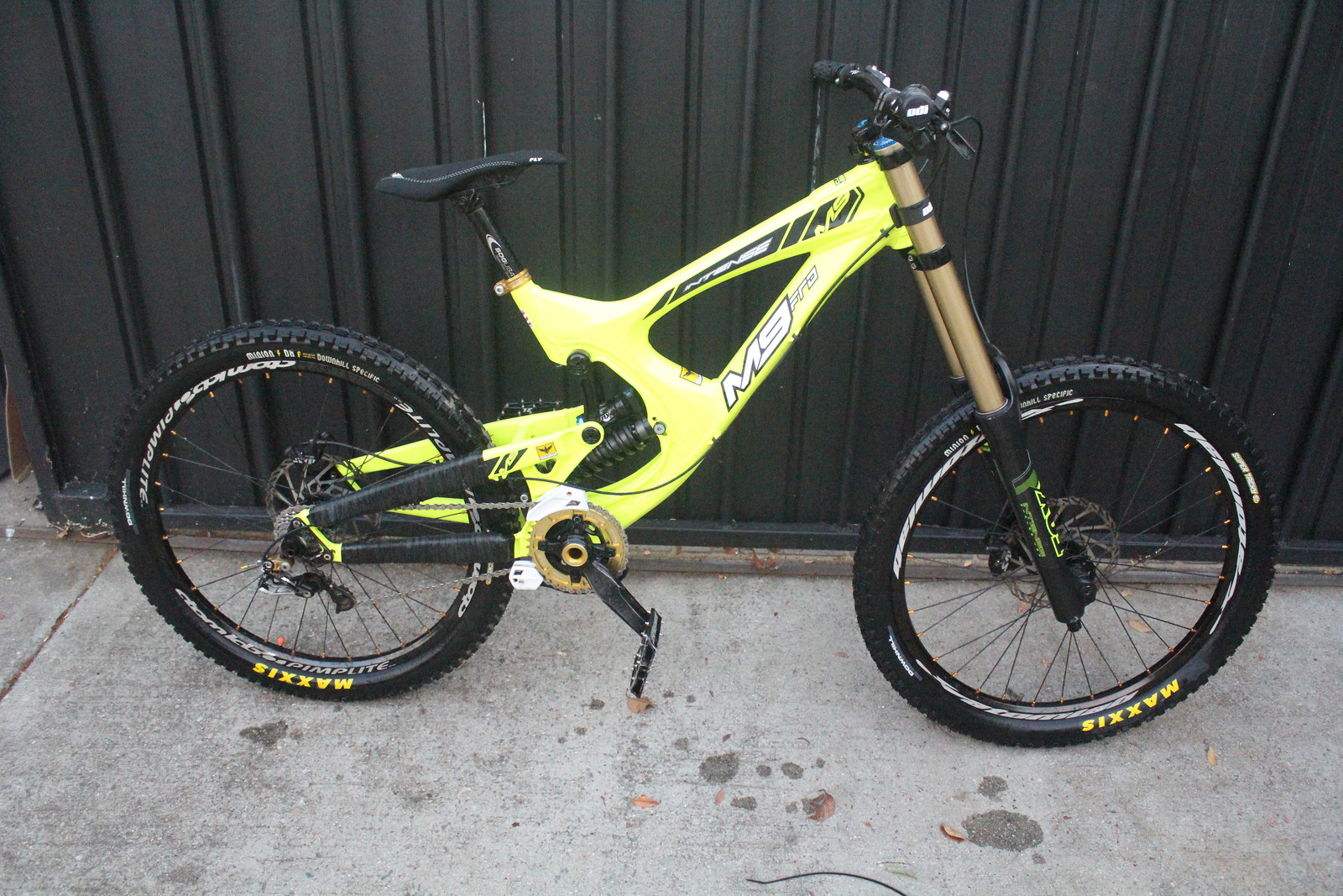 Intense M9 - 2012 - eddylong's Bike Check - Vital MTB