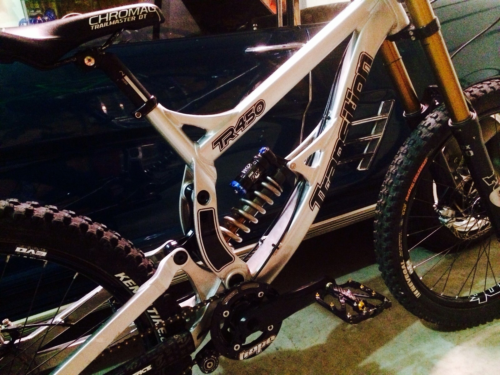 TR450 - Custom Build - 406Dirt's Bike Check - Vital MTB