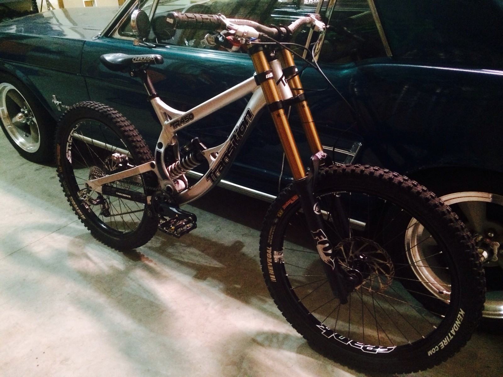 TR450 - Custom Build - 406Dirt's Bike Check - Vital MTB