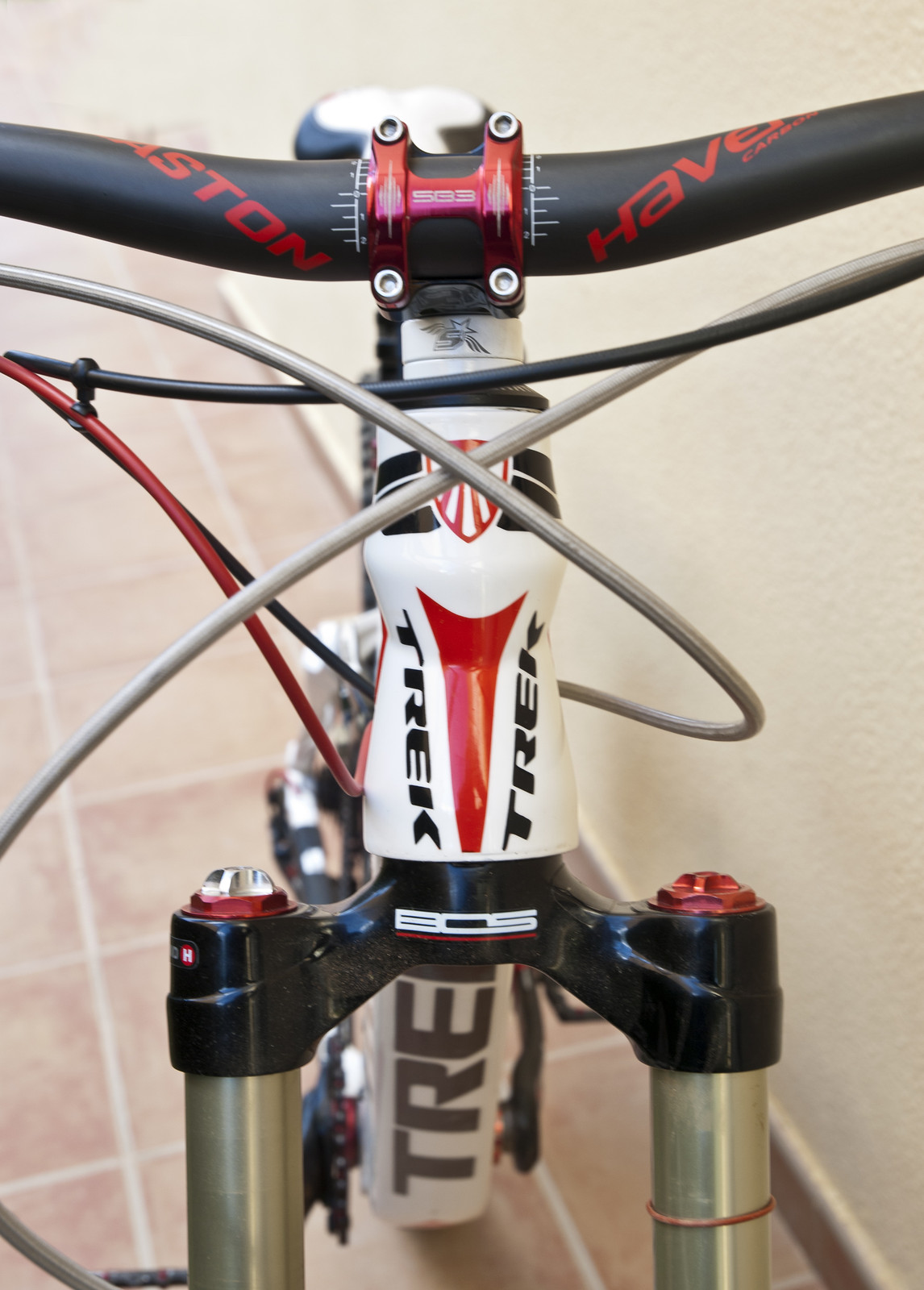 Trek Scratch Custom - Juanvi Muñoz's Bike Check - Vital MTB