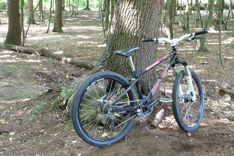 DMR Sidekick - WadeMTB's Bike Check - Vital MTB