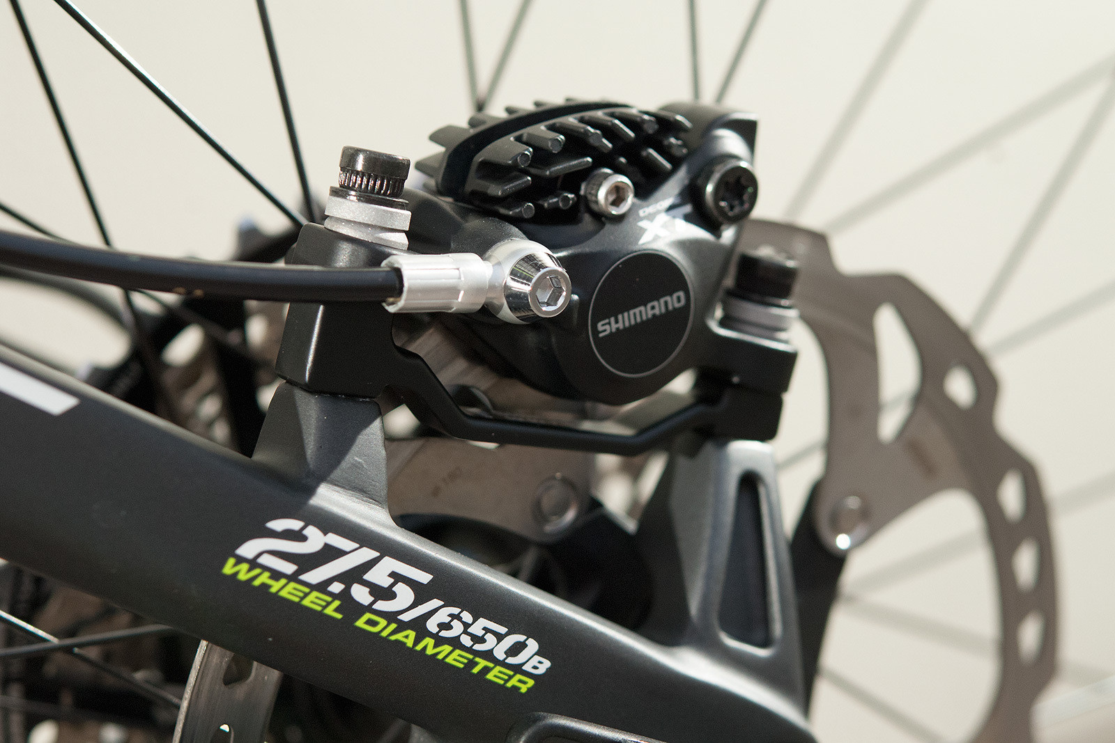 2015 Pivot Mach 6 - ASSMOSIS's Bike Check - Vital MTB