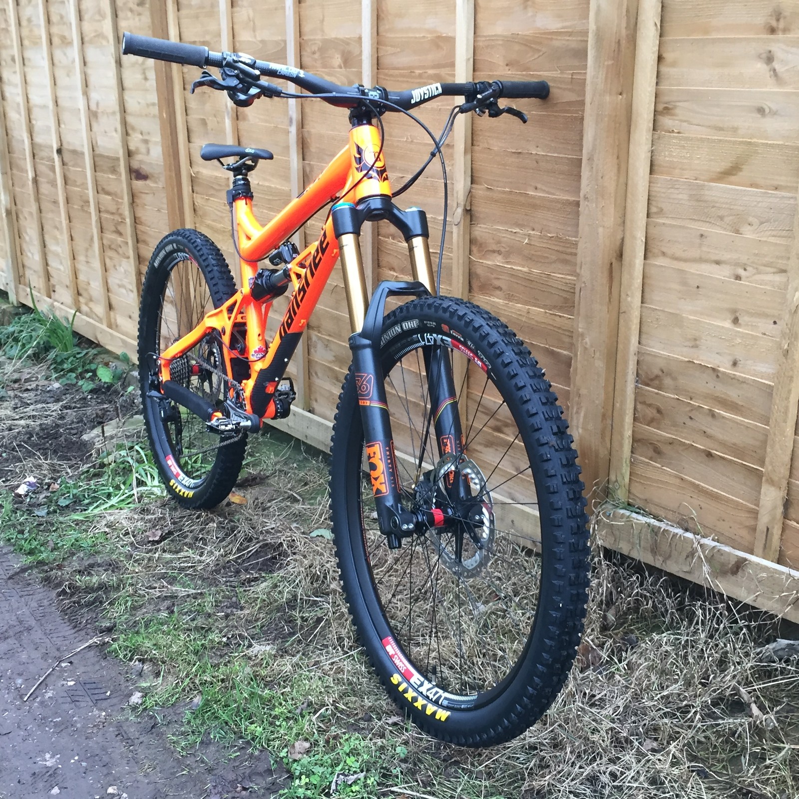 Banshee Rune V2 - nealy578's Bike Check - Vital MTB