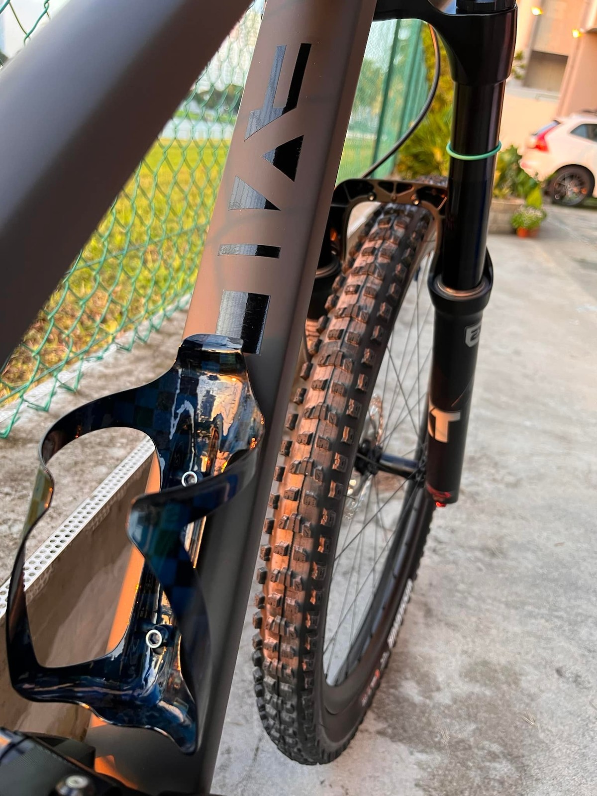 Evil Offering V2 - cajun22's Bike Check - Vital MTB