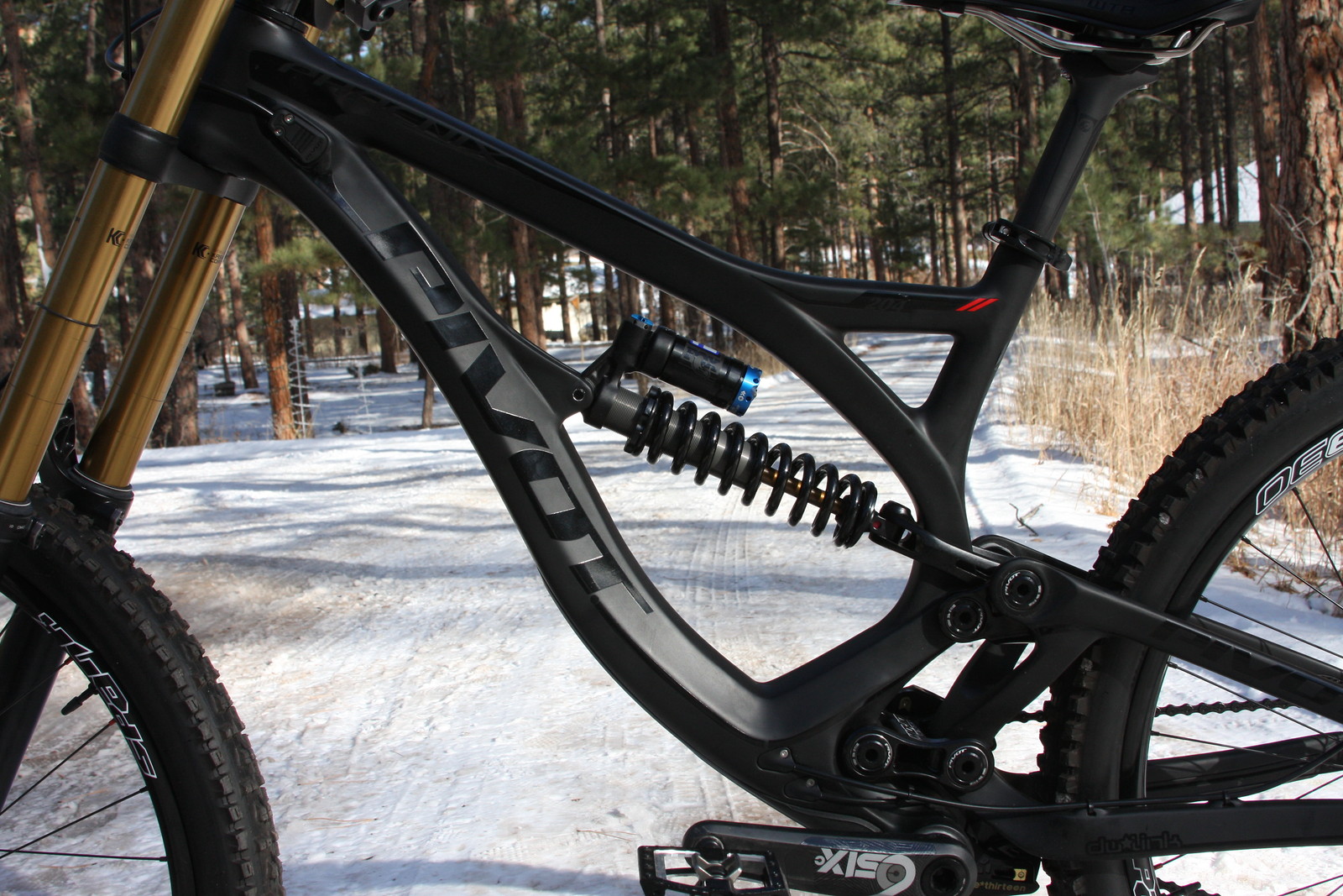 Ninja Edition: 2015 Pivot Phoenix Carbon DH 27.5 - steezygiese765's ...