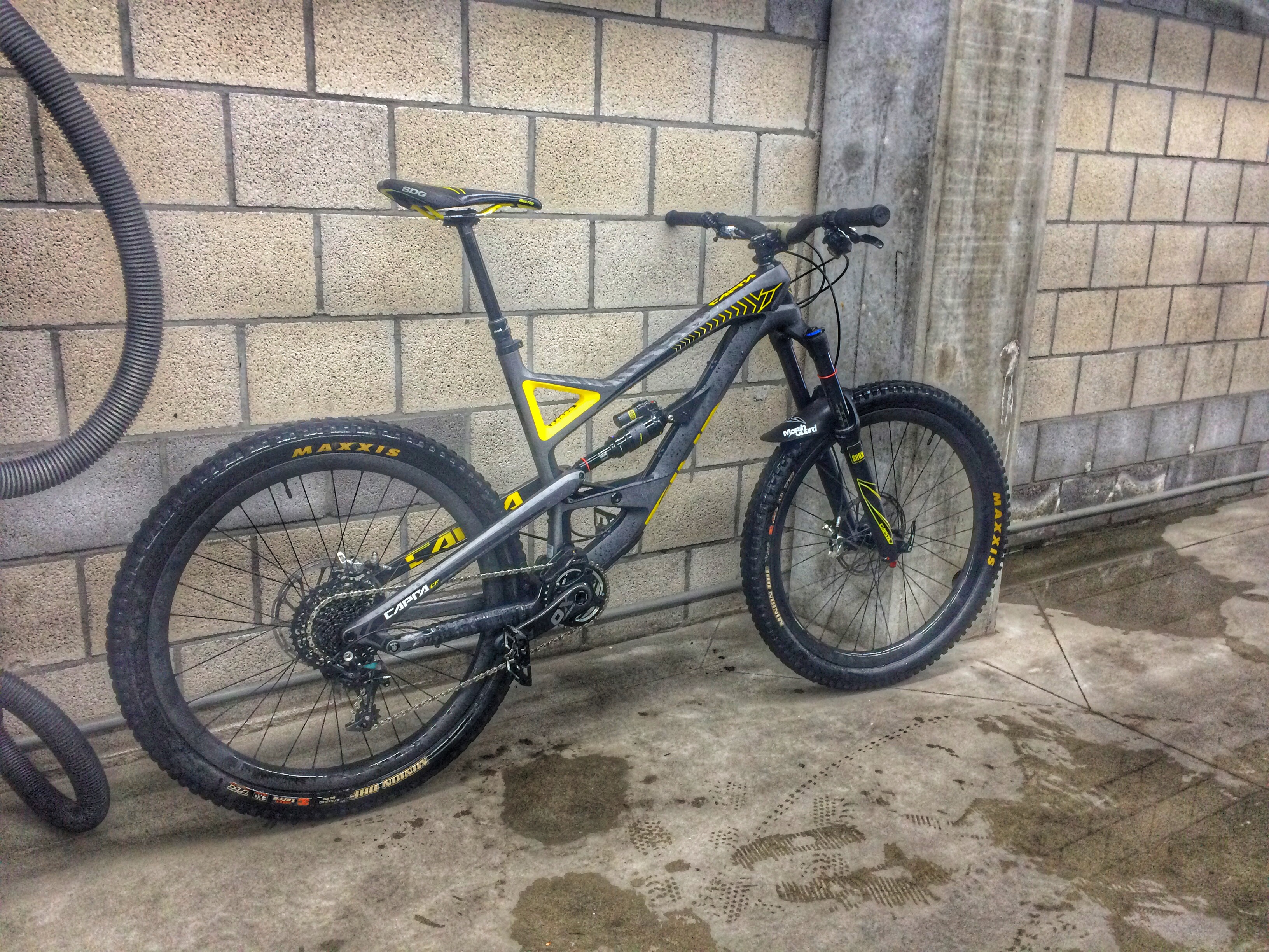 Phil's YT Capra - Philledan's Bike Check - Vital MTB