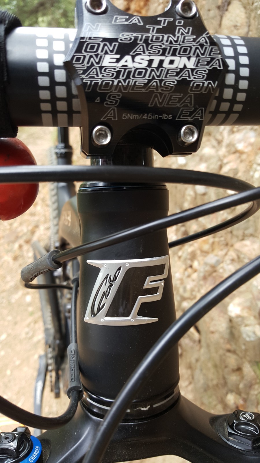 Foes FXR 275 - Ninjaboym5's Bike Check - Vital MTB