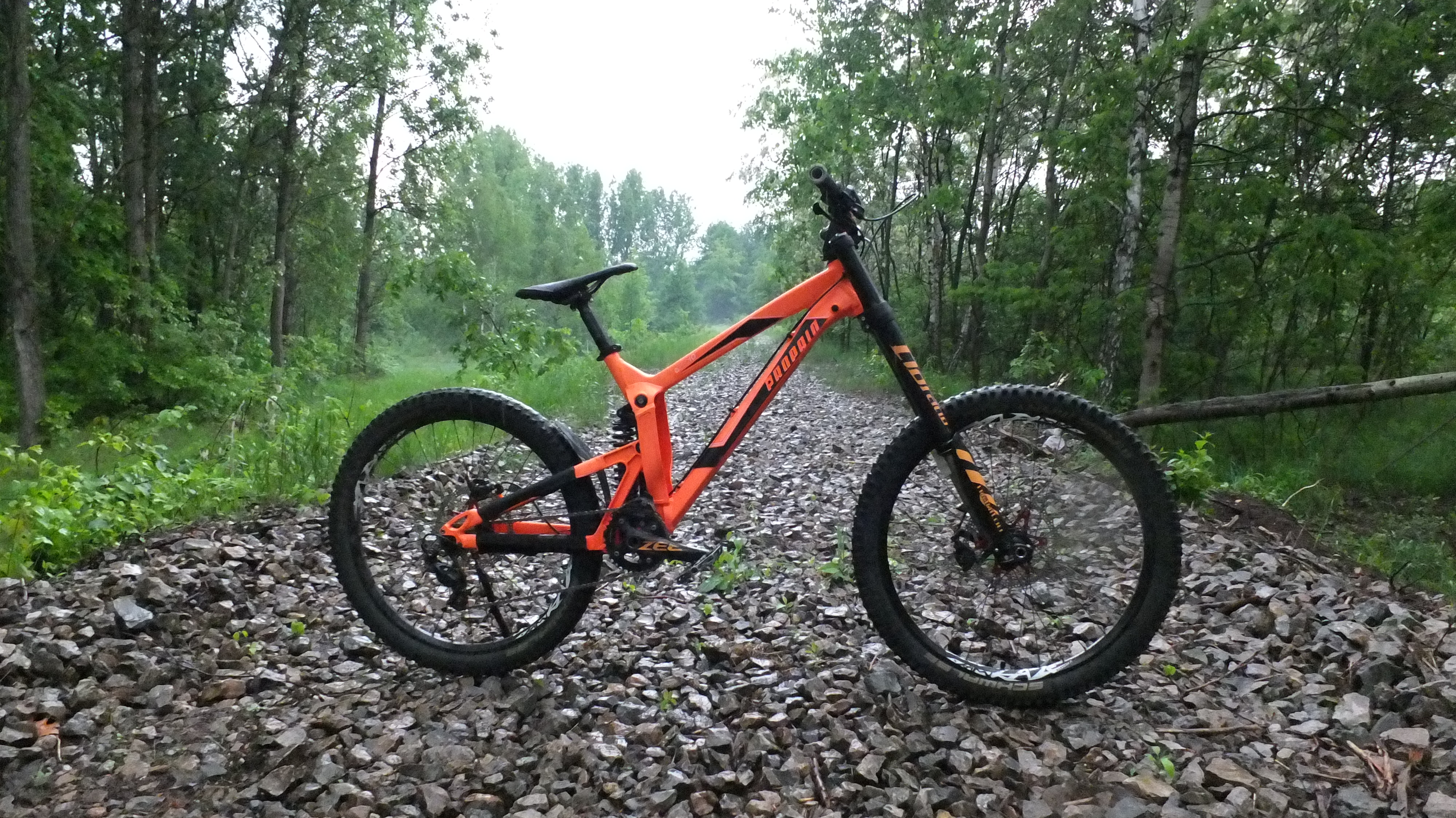Propain Rage 2015 - Jaca o_x's Bike Check - Vital MTB