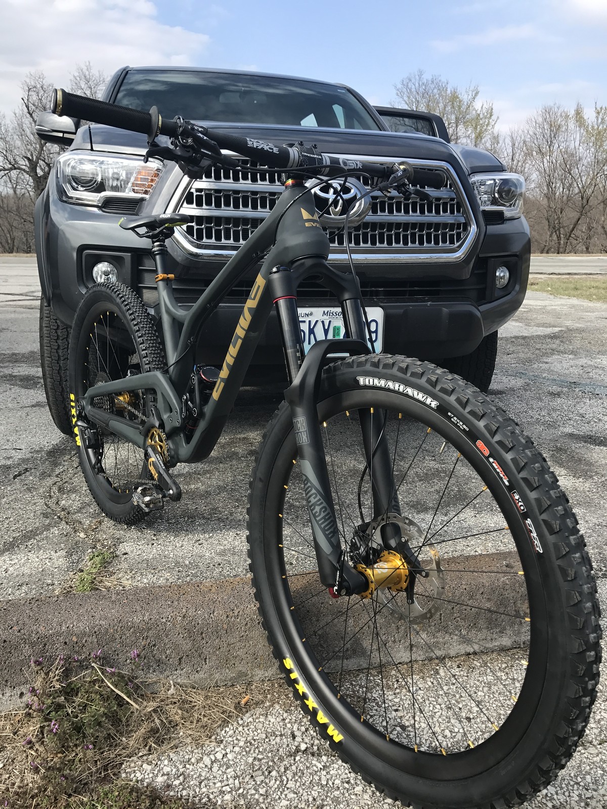 Shred KC's Evil - Shred KC's Bike Check - Vital MTB