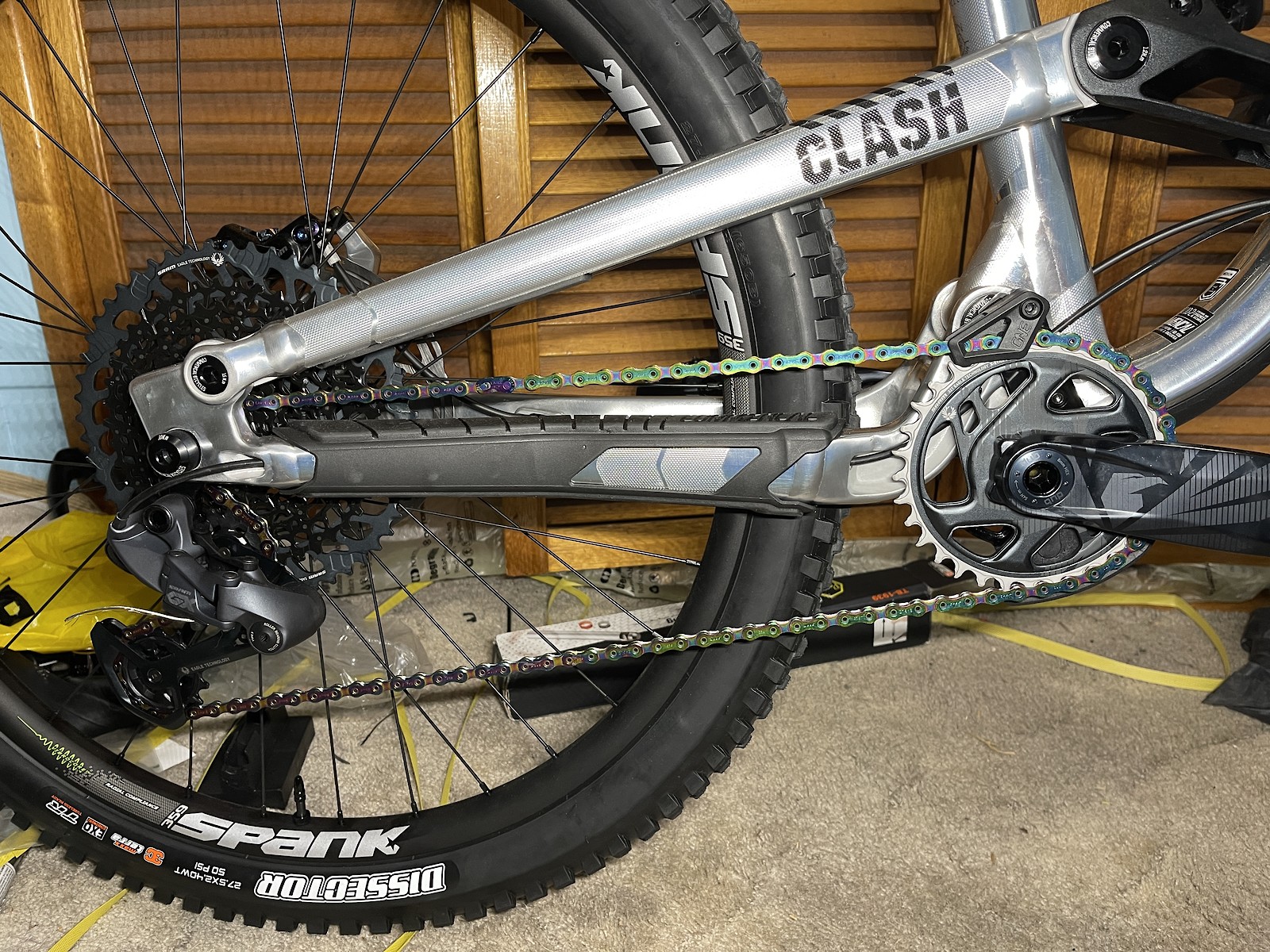 Custom Commencal Clash 2021 - shadow23's Bike Check - Vital MTB