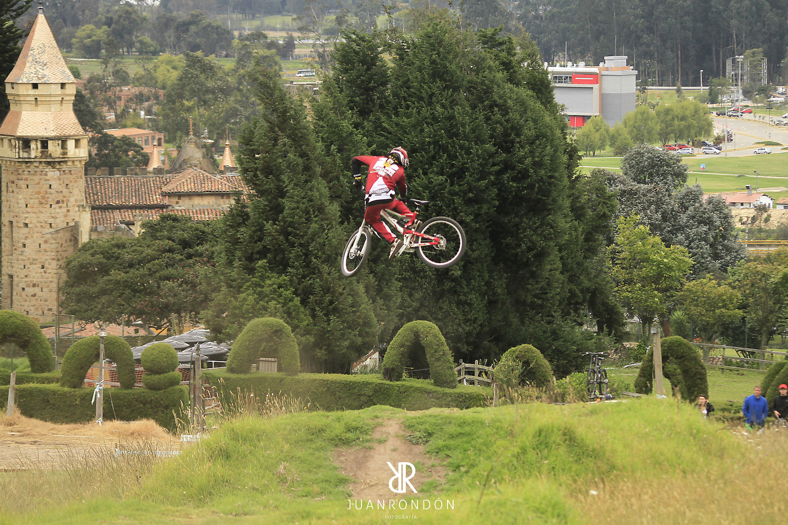 Mauricio Estrada - Mauricio_Estrada - Mountain Biking Pictures - Vital MTB