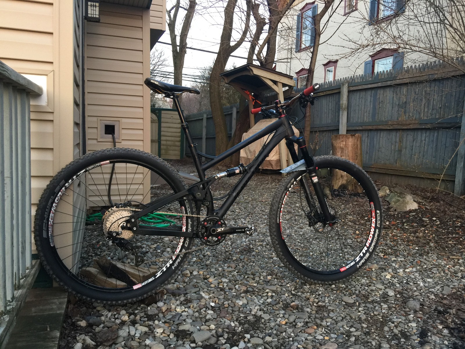 Banshee Phantom - mkbrad's Bike Check - Vital MTB