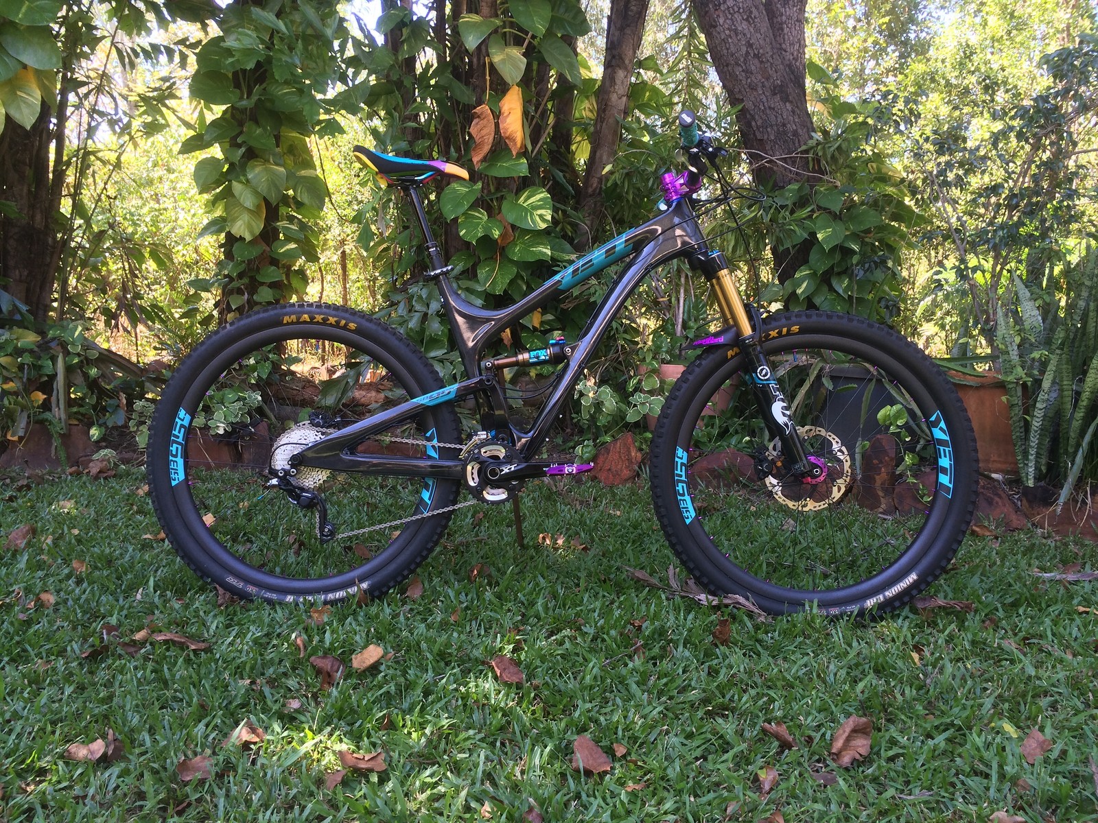 Yeti SB95c - geoff.fox.735's Bike Check - Vital MTB