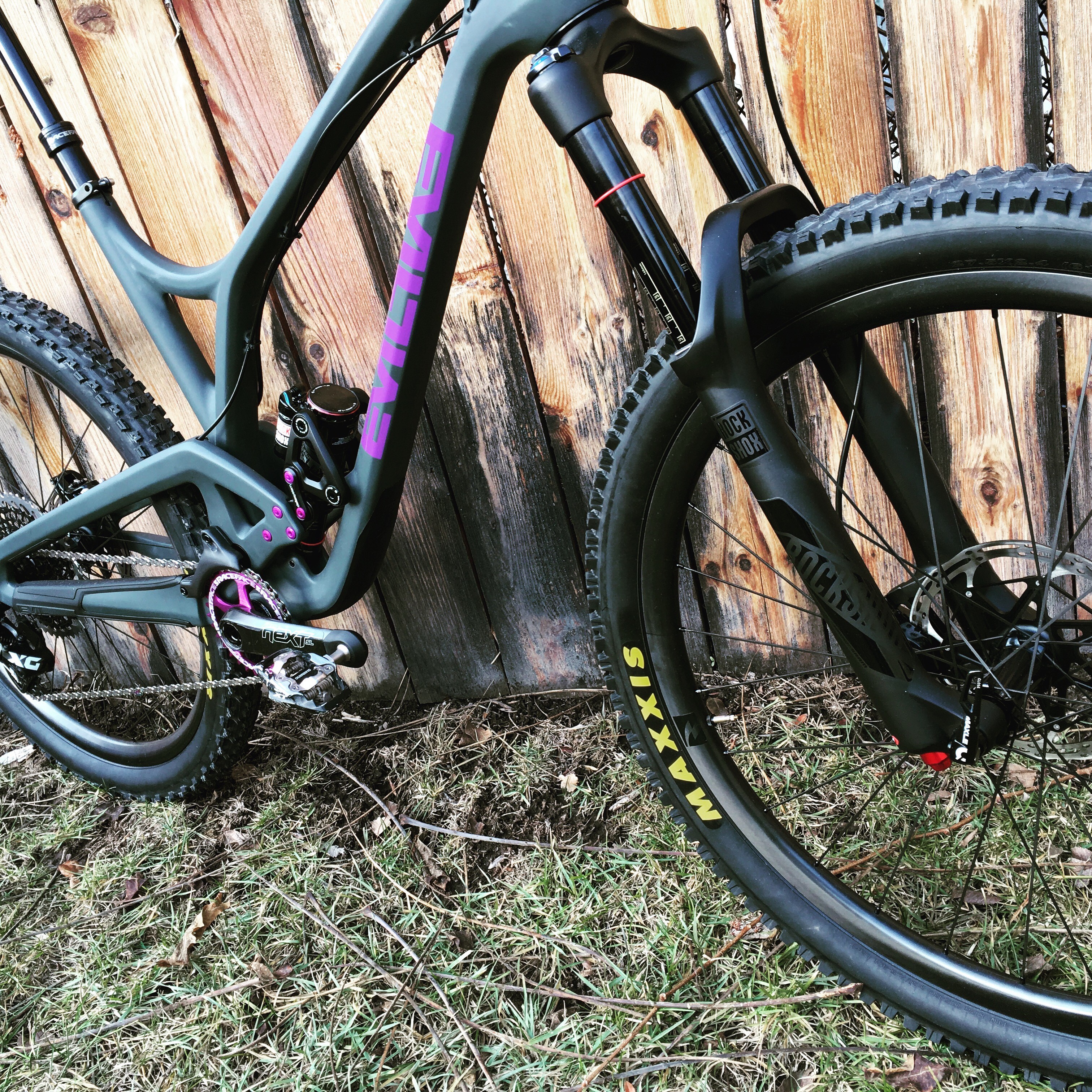 2017 Evil The Calling - ldordai's Bike Check - Vital MTB