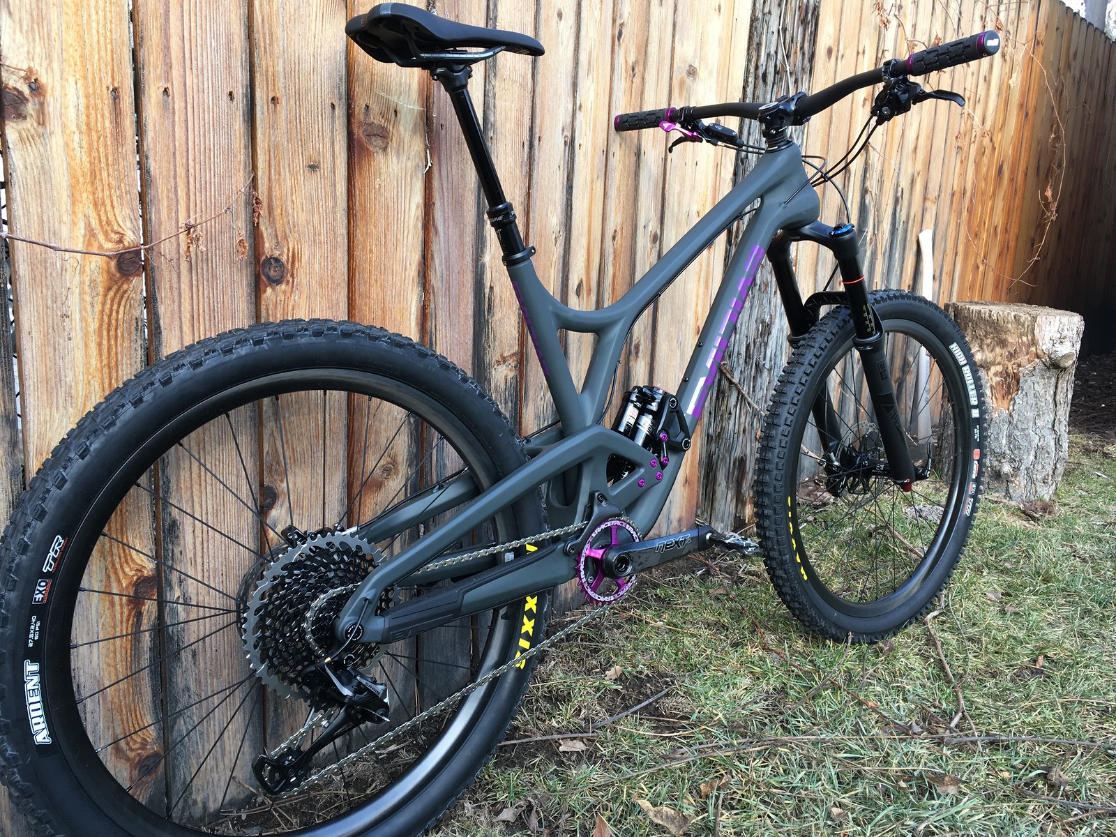 2017 Evil The Calling - ldordai's Bike Check - Vital MTB