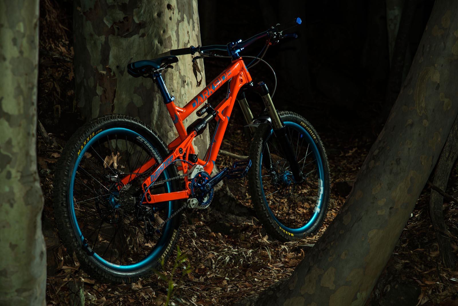 Banshee Darkside 2015 Orange - ChrisPearton's Bike Check - Vital MTB