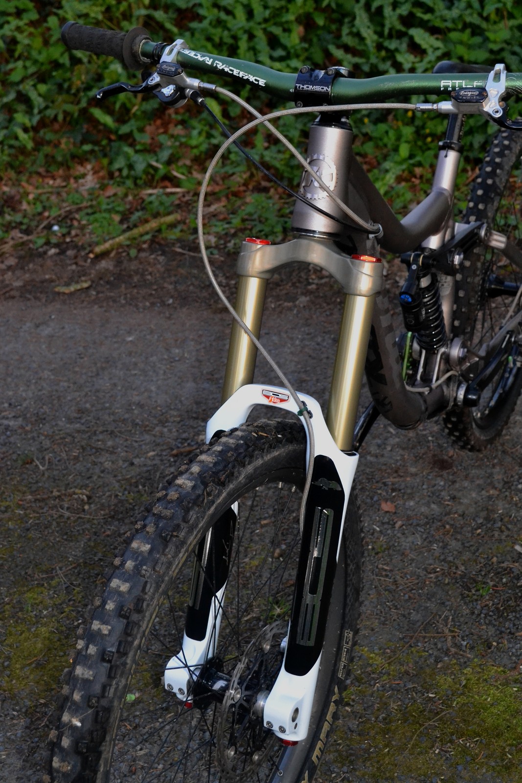 Kona Entourage dlx 2013 - sauss's Bike Check - Vital MTB