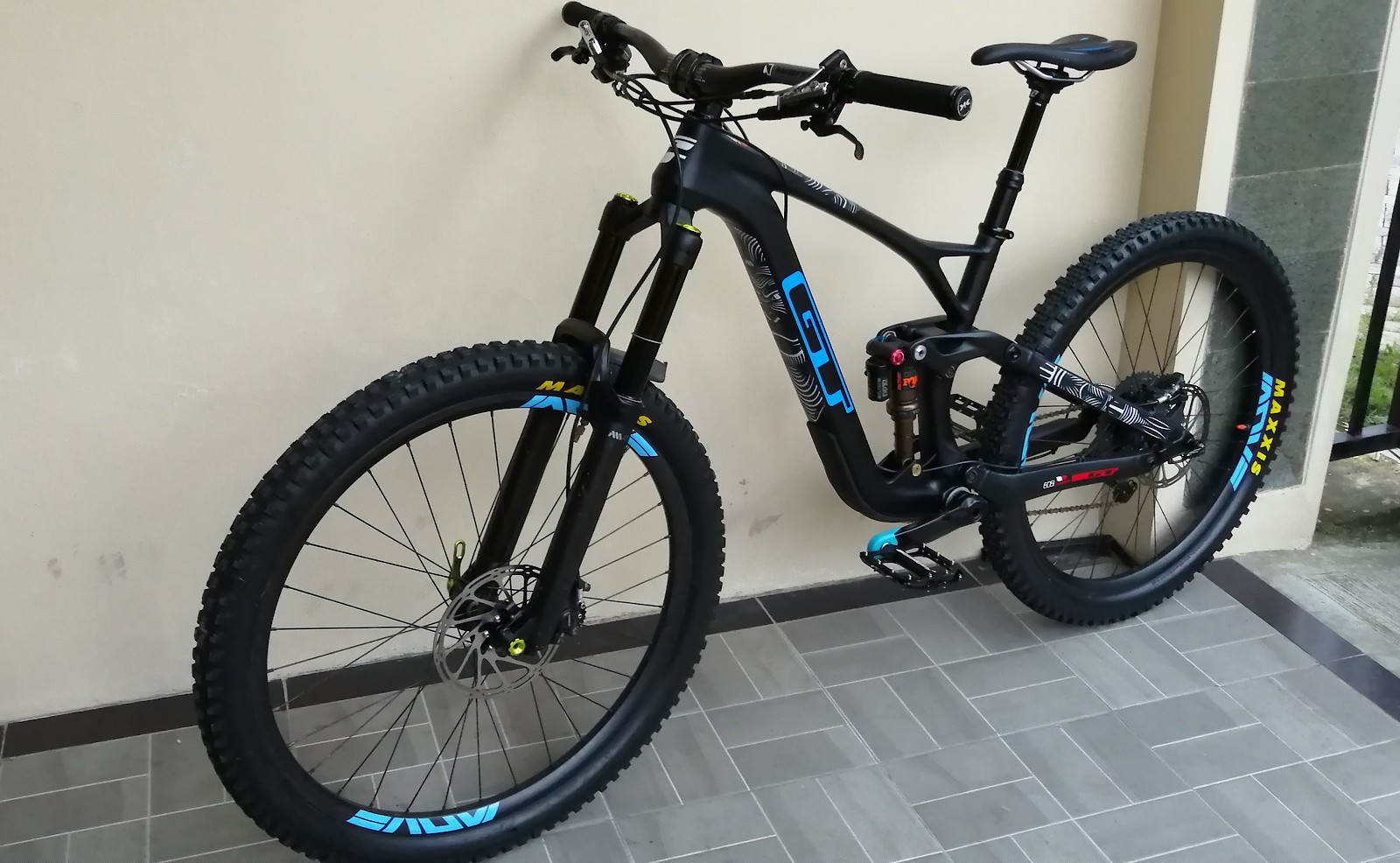 GT Force Pro LTS Carbon - gallih1289's Bike Check - Vital MTB
