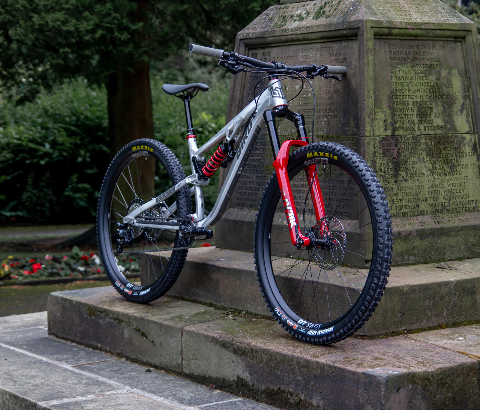 Bird Aeris AM9 Medium Long Raw - thingswelike's Bike Check - Vital MTB