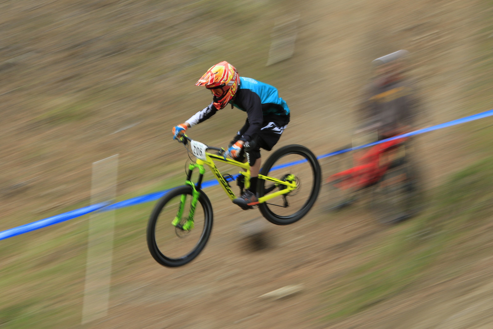 DDHD pan shot 1 - cdmphotog - Mountain Biking Pictures - Vital MTB