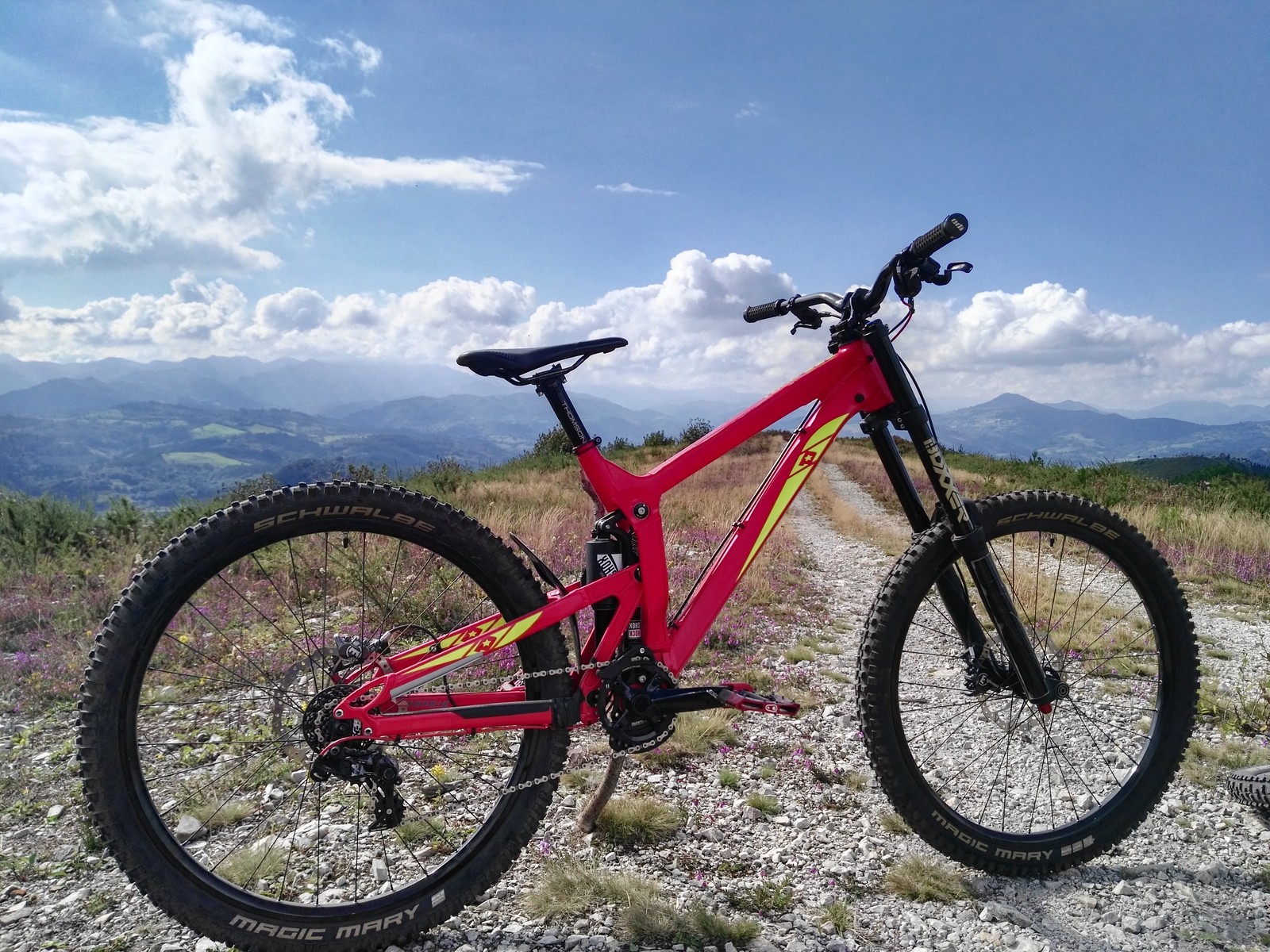 ShREDder Propain Rage 2016 - kw993's Bike Check - Vital MTB