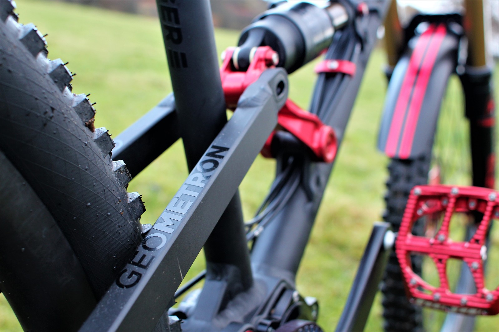 Nicolai Geometron GPI (Mk1) - MacRamsay's Bike Check - Vital MTB