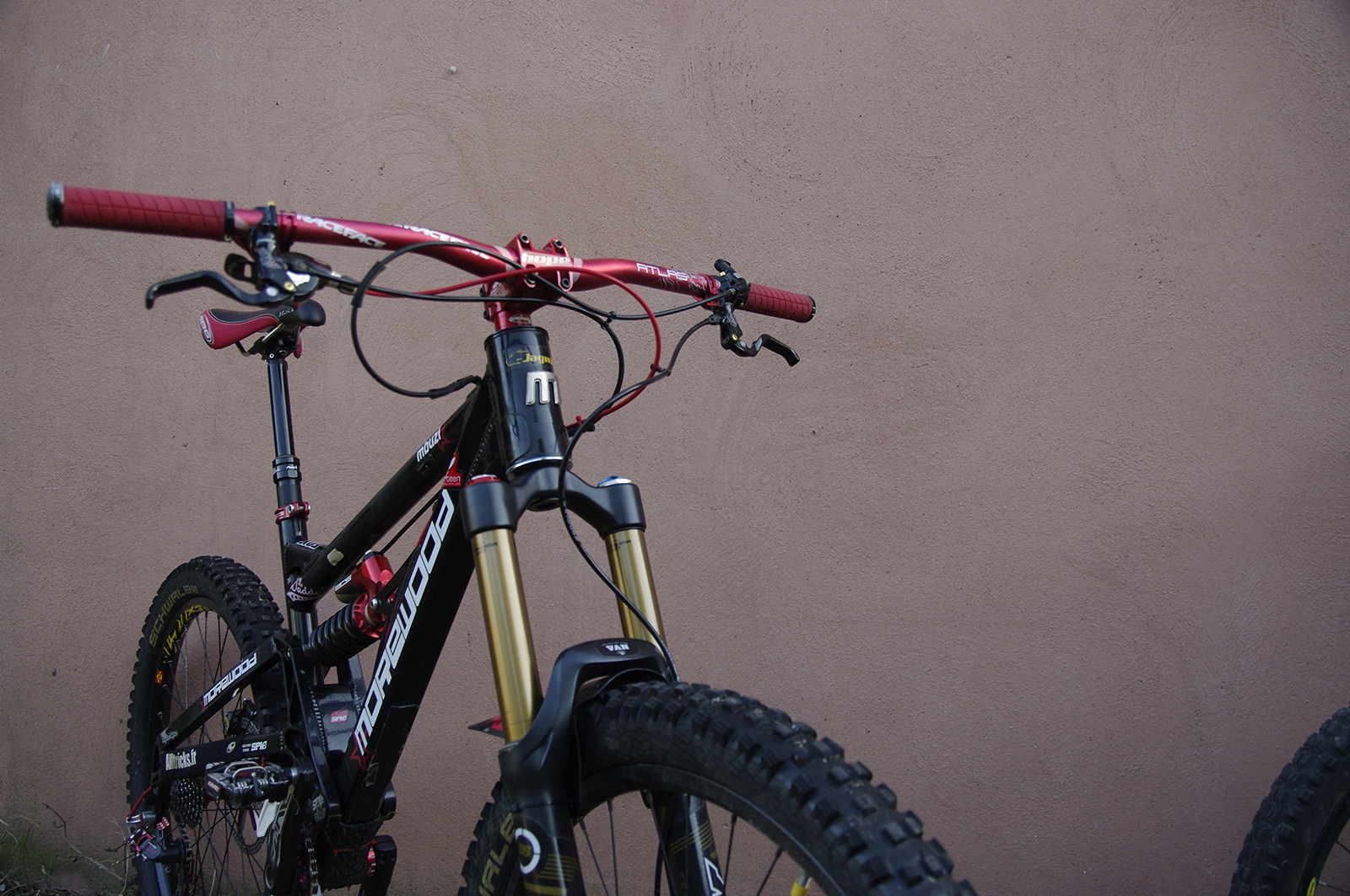 My bro's Morewood mbuzi - Théo.Campion's Bike Check - Vital MTB