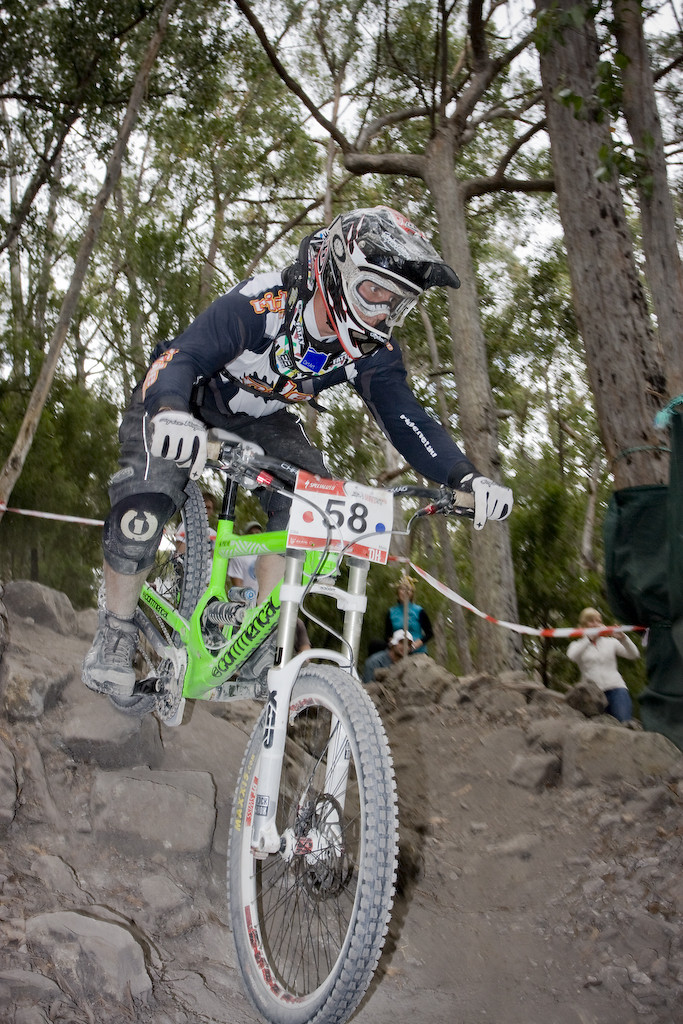 Simon French - DigitalGiraffe - Mountain Biking Pictures - Vital MTB