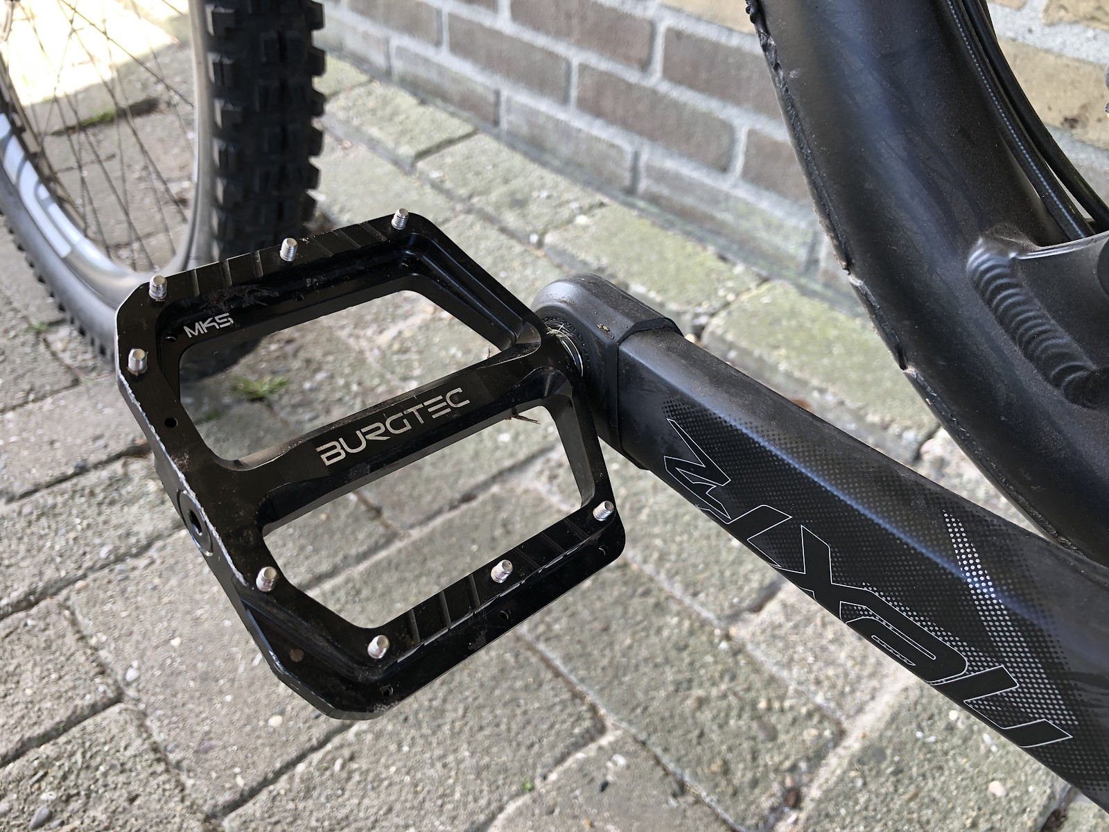 Airdrop Edit V3 custom build - Sake_Leeuw's Bike Check - Vital MTB