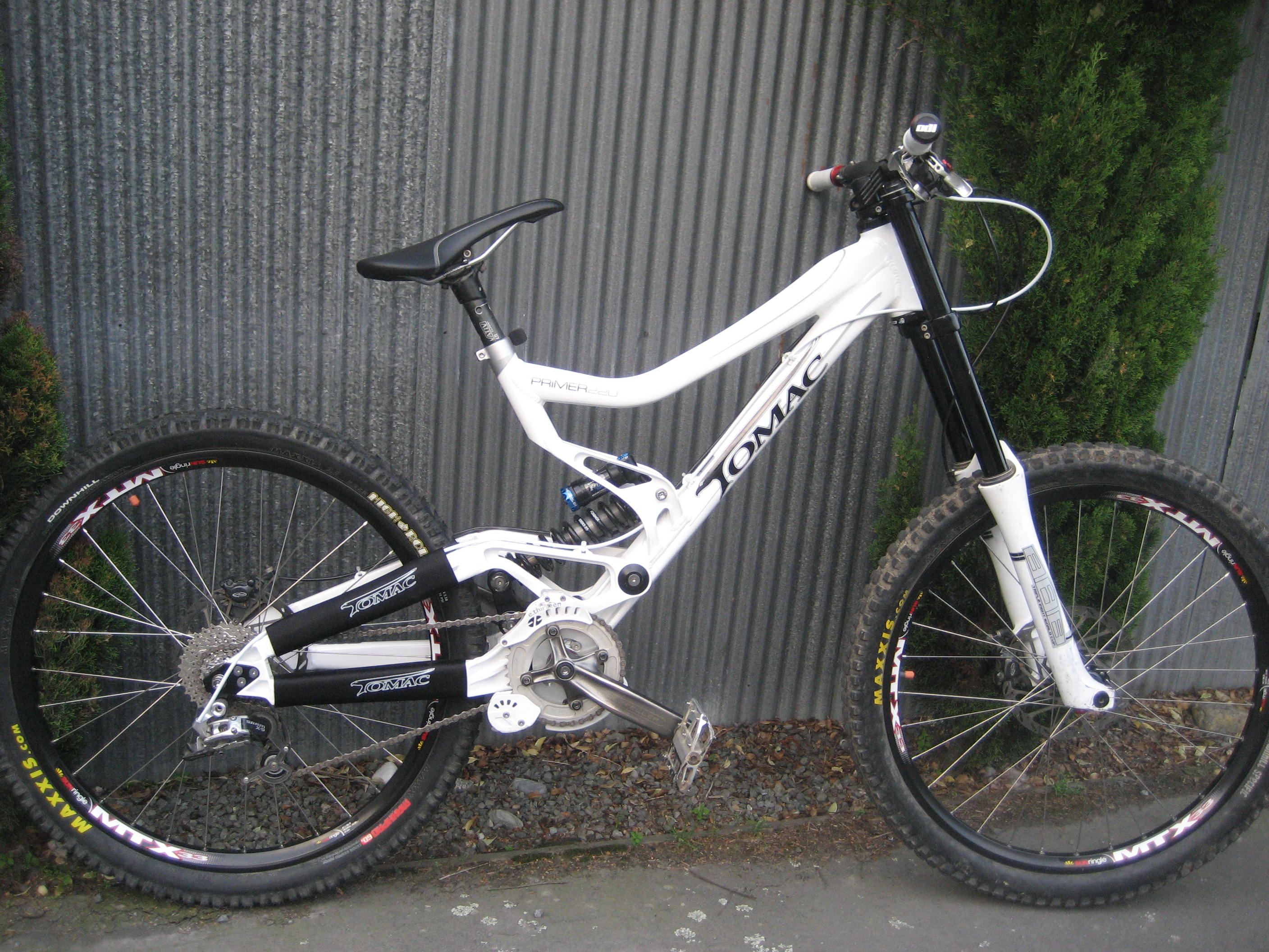 mat prior's Tomac - mat prior's Bike Check - Vital MTB