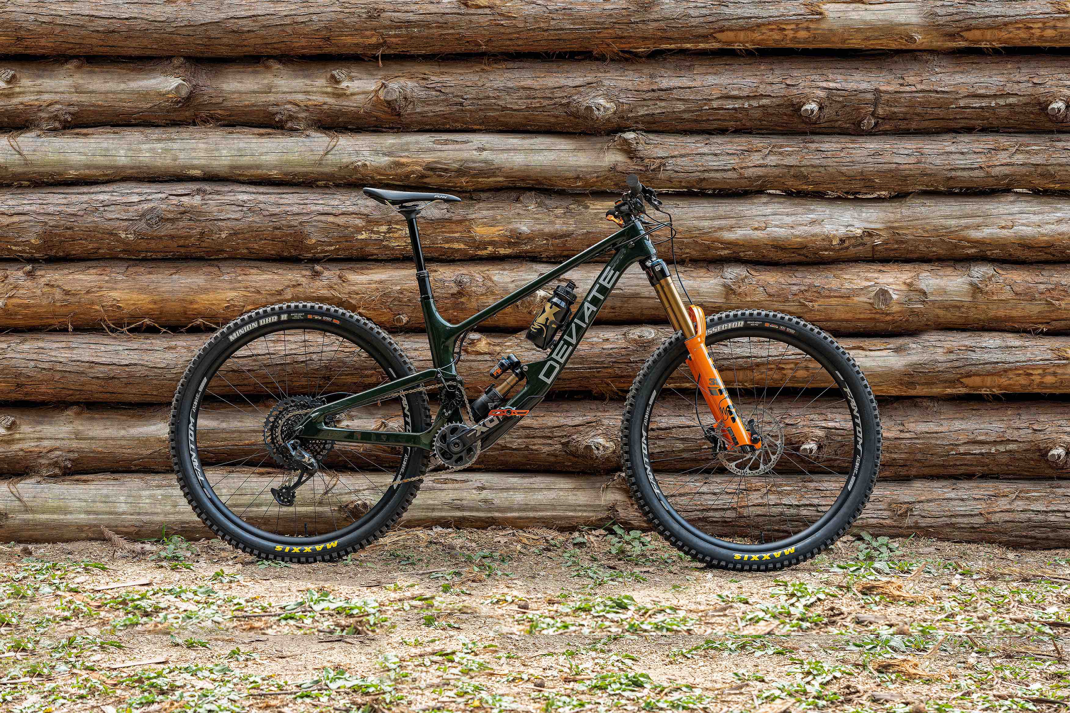 Deviate Claymore (Funn Hero Bike) - FunnMTB's Bike Check - Vital MTB
